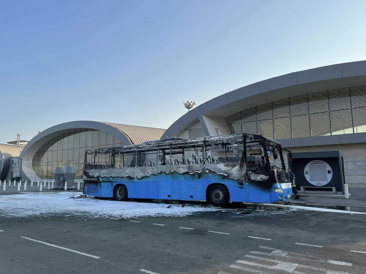 Intercity bus on fire in Limassol, passengers jump out of window to ...